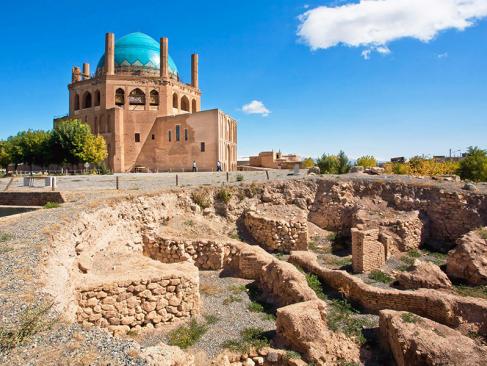 Guide de Voyage de l' Iran - Soltaniyeh (ou Sultaniya) | Le Voyage ...