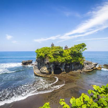 Guide de Voyage de l' Indonésie - Temple de Tanah Lot (Bali) | Le Voyage Autrement
