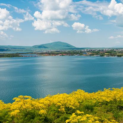 Guide de Voyage de l' Arménie - Lac Sevan | Le Voyage Autrement