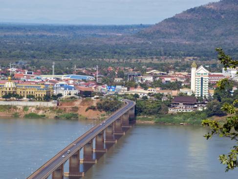 Guide de Voyage du Laos - Paksé | Le Voyage Autrement